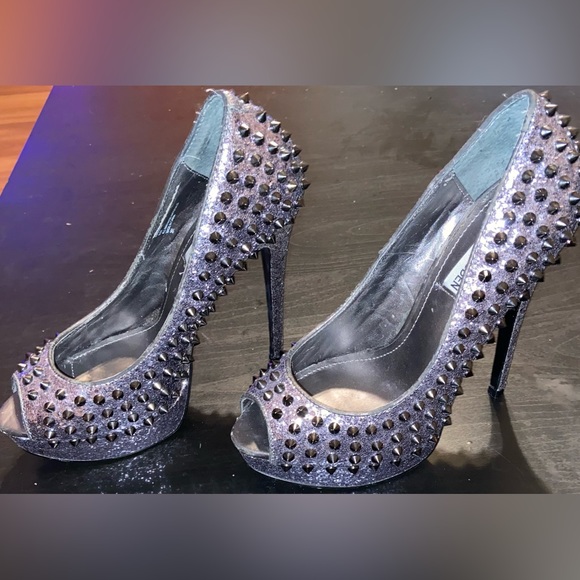 Steve Madden | Shoes | Steve Madden Spiky Platform Stiletto Heels ...